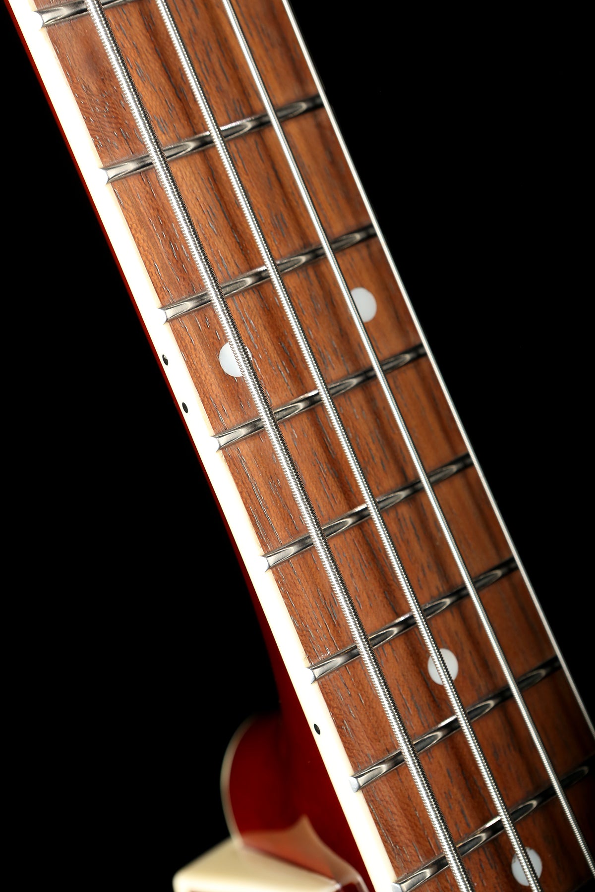 Hofner Contemporary Cavern Bass w/case